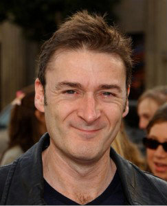 P.J. Hogan biografia