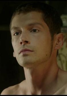 Cyril Descours biografia