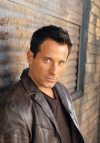 Johnny Messner biografia