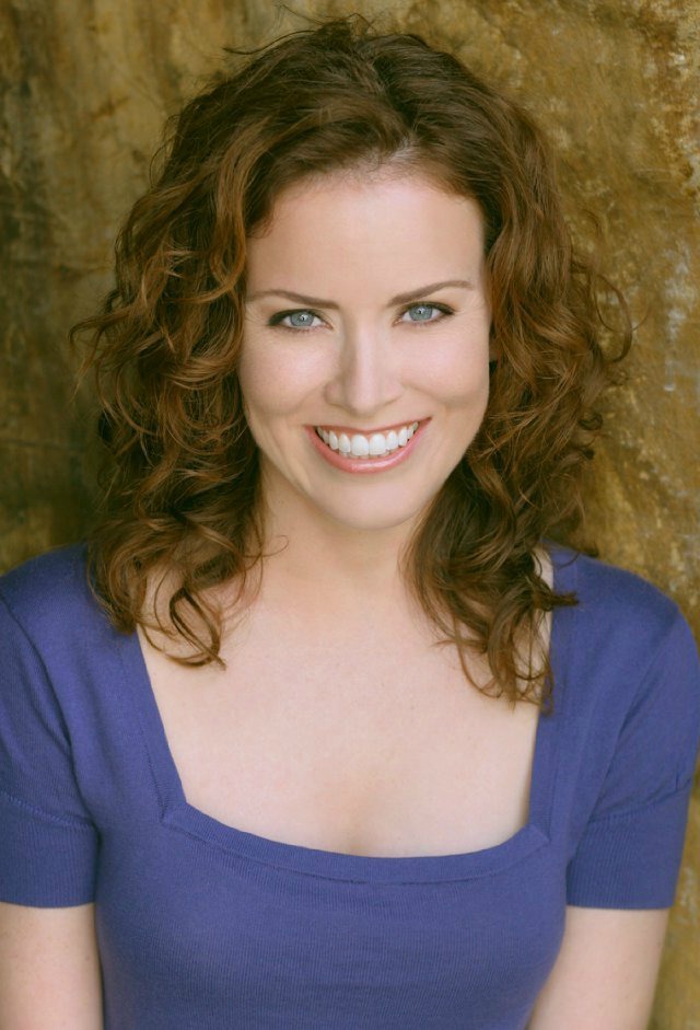 Crista Flanagan biografia