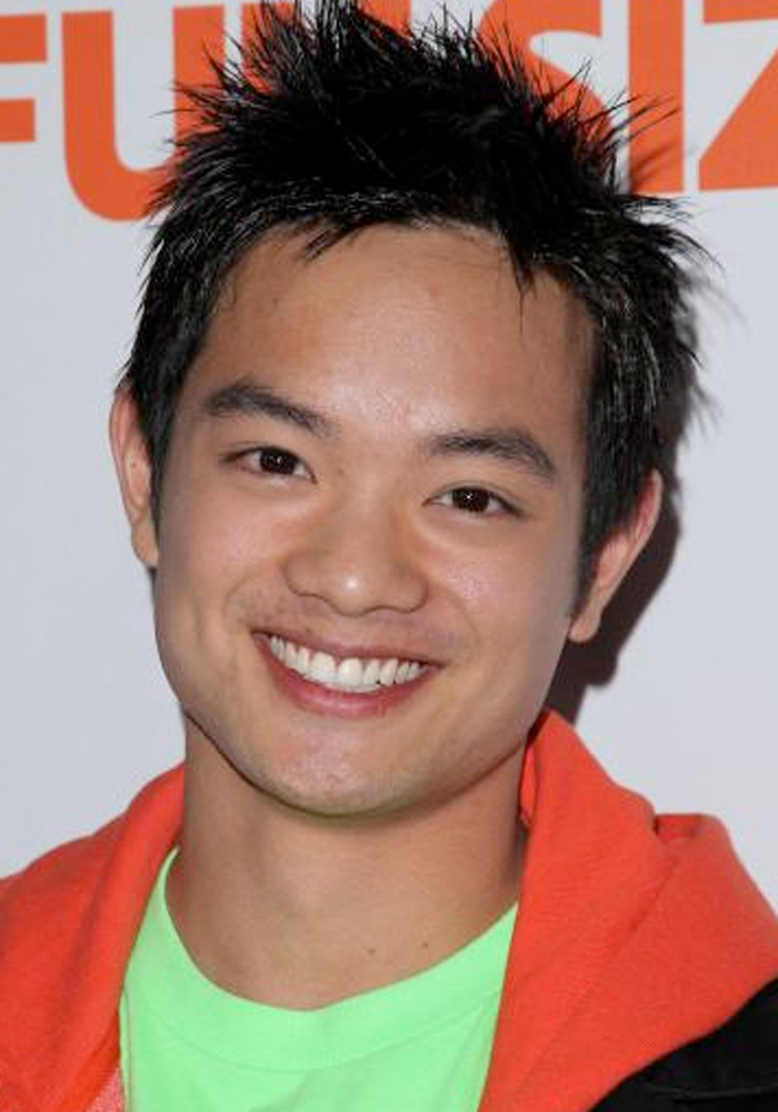 Osric Chau biografia