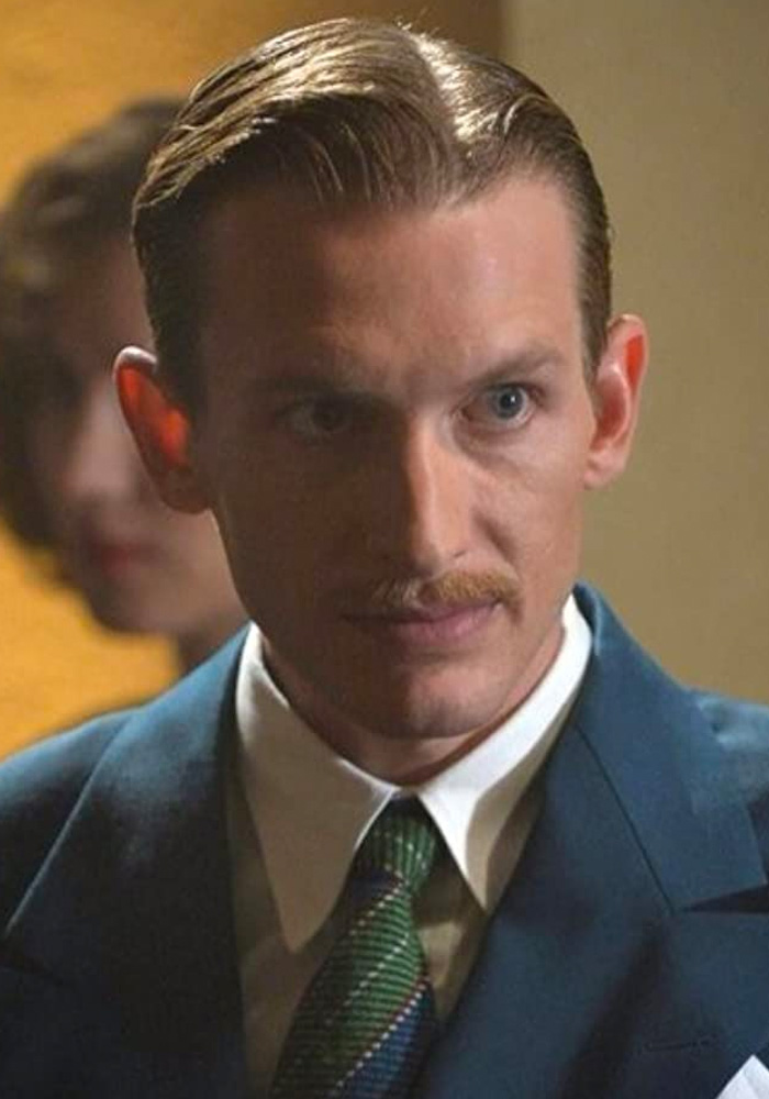 James Landry Hébert biografia