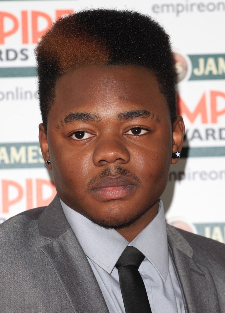 Leeon Jones biografia