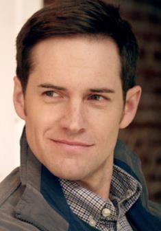 Jonathan Patrick Moore biografia