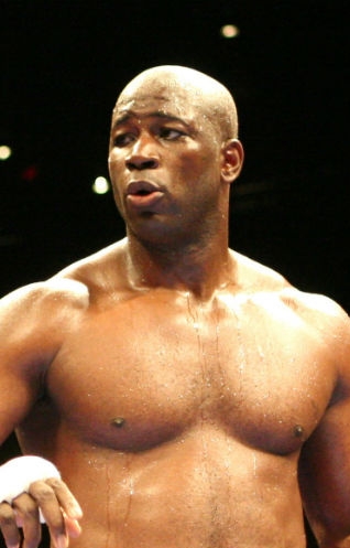 Raymond Olubawale biografia