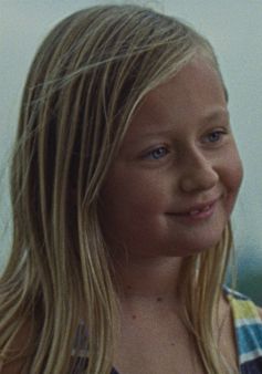 Isaure Multrier biografia