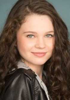 AlexAnn Hopkins biografia