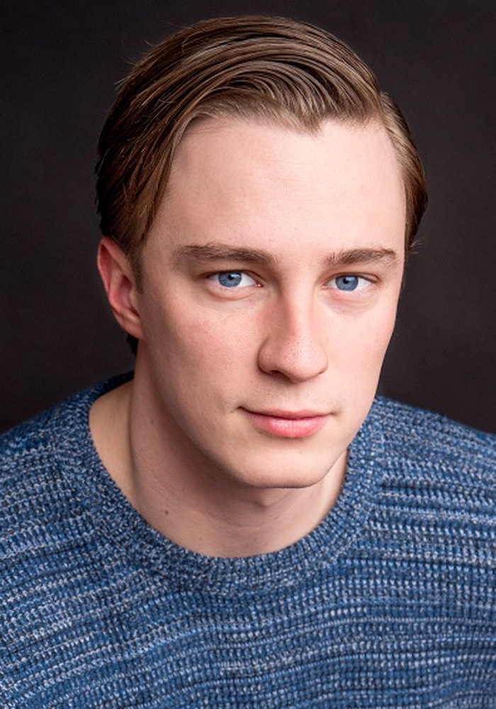 Drew Starkey biografia