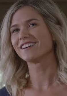 Anna Marie Dobbins biografia