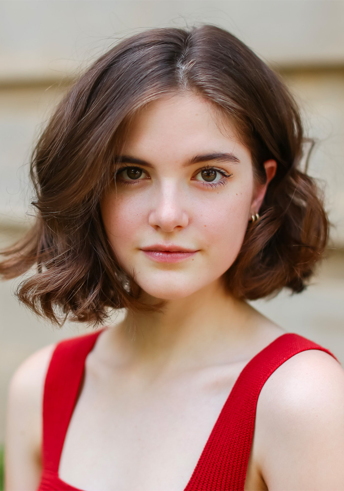 Ainsley Seiger biografia