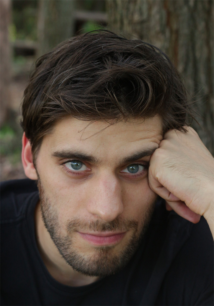 Angelo Spagnoletti biografia