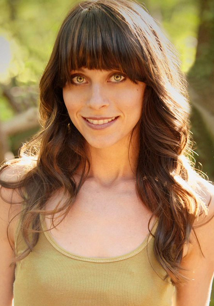 Savannah Welch biografia