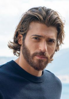Can Yaman biografia