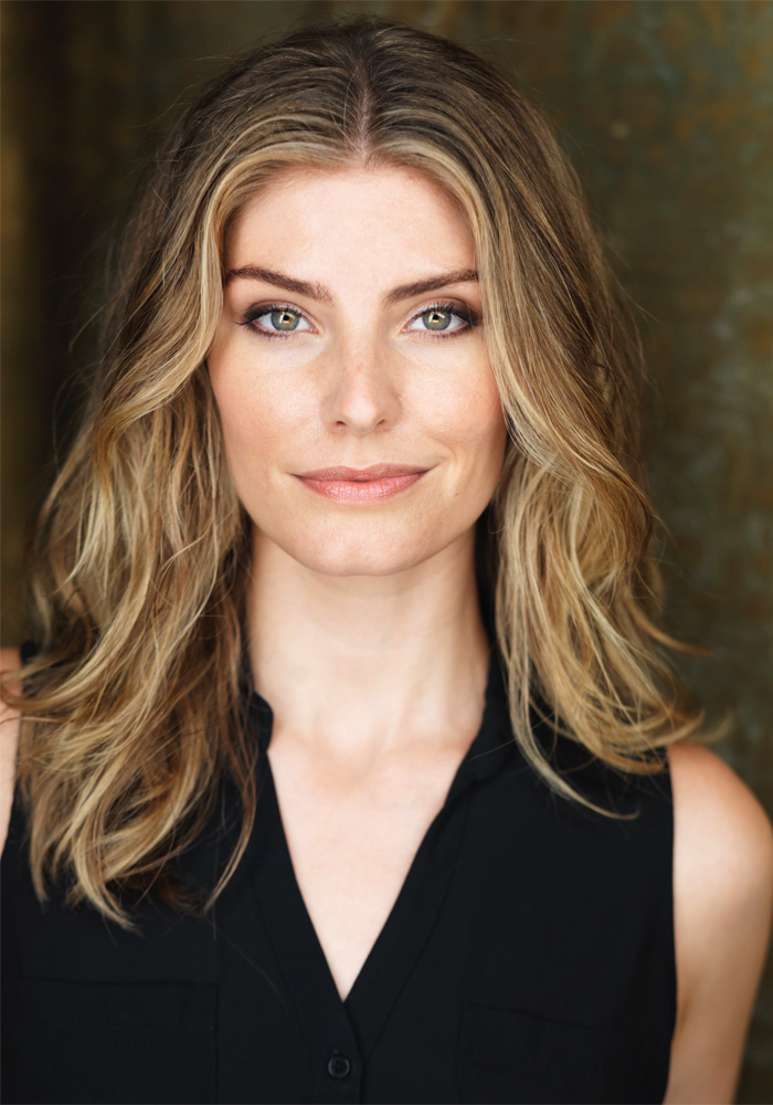 Caitlin Bassett biografia