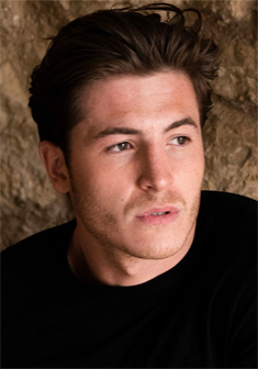 Kieron Moore biografia