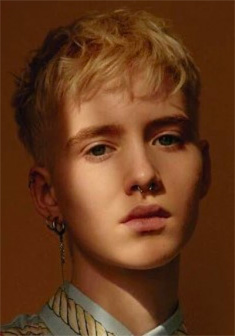 Morgan Davies biografia