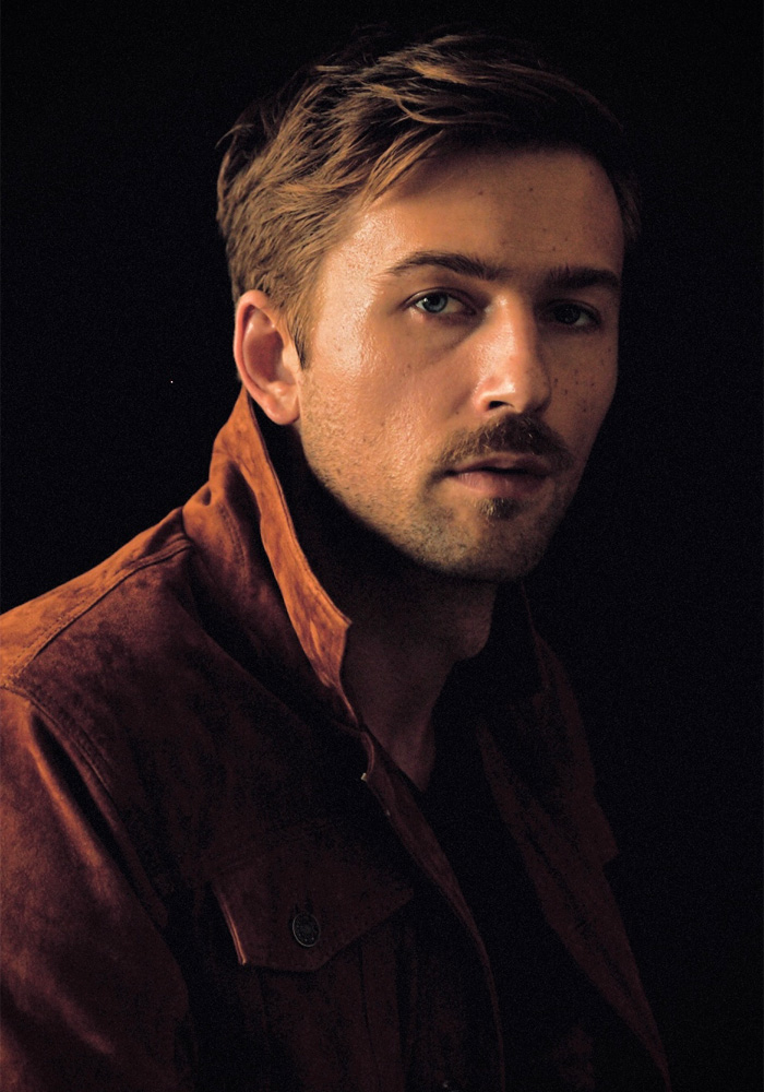 Brandon Sklenar biografia