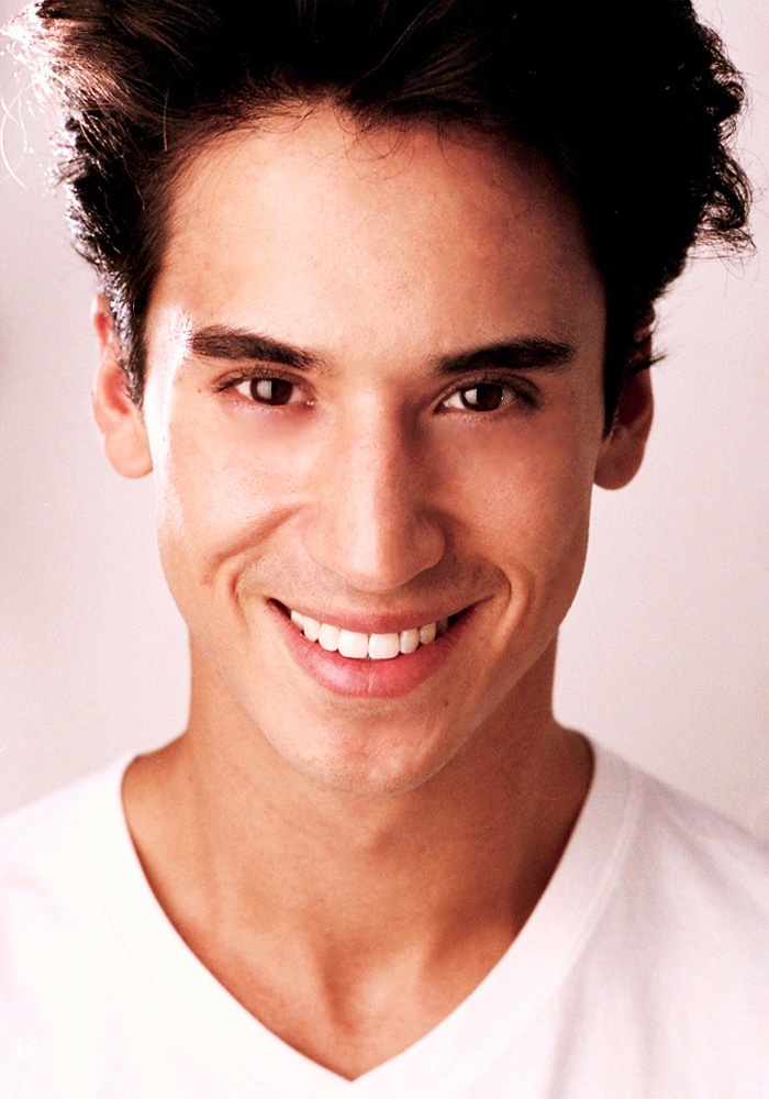 Michael Hsu Rosen biografia