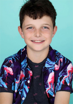 Finn Sweeney biografia