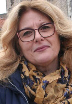 Debora Ergas biografia