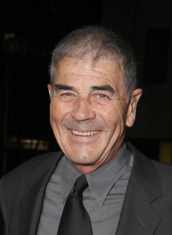 Robert Forster biografia