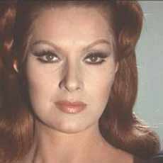 Helga Liné biografia