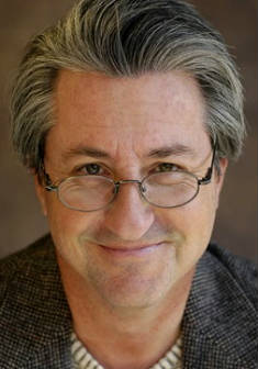 Keith MacKechnie biografia