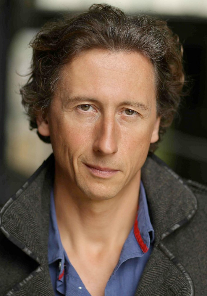 Nicholas Rowe biografia