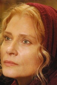 Isabel Russinova biografia