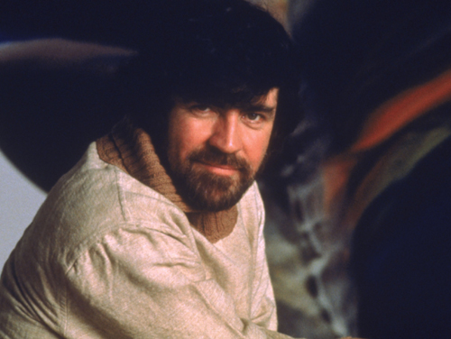 Alan Bates biografia