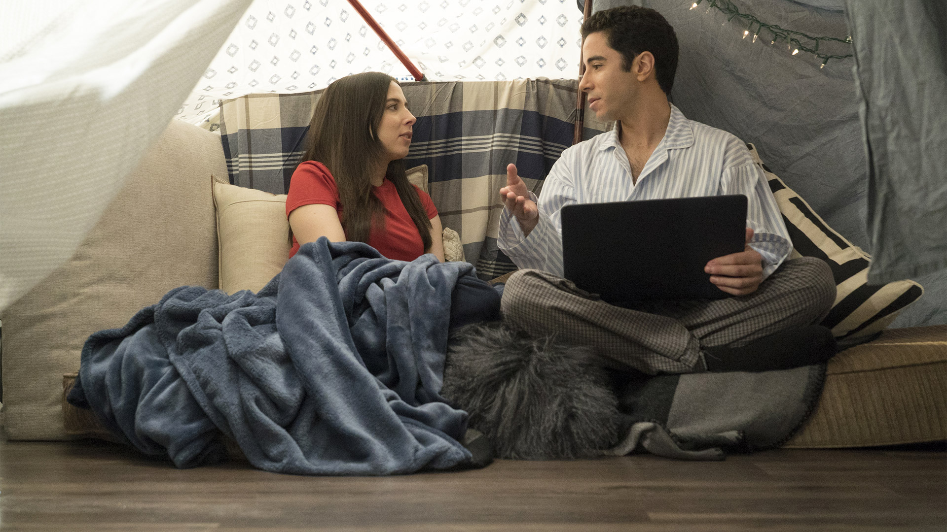 Alone Together - Serie TV (2018)