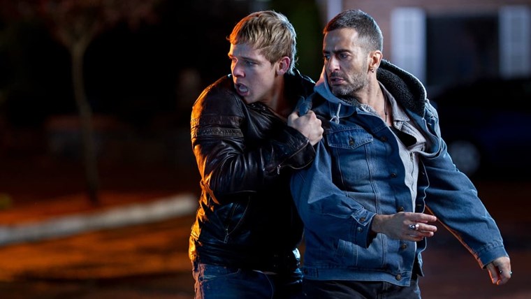 Max Thieriot biografia